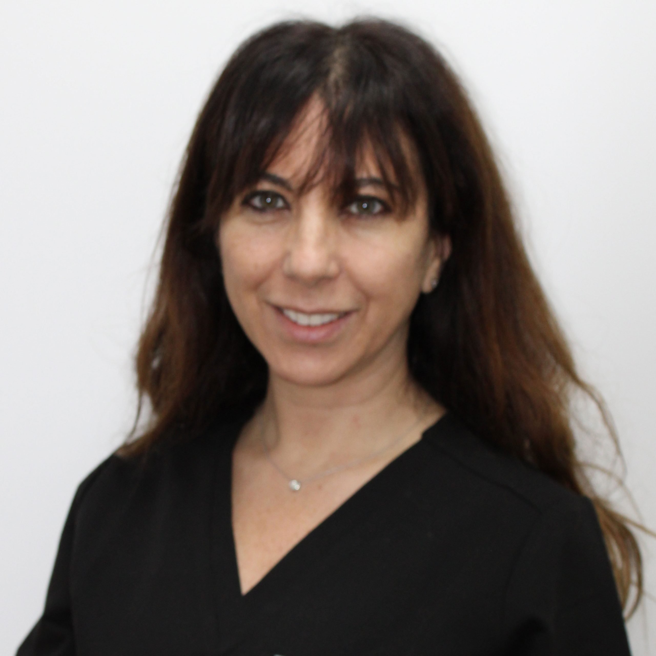 Fixed Braces Referral Surrey - Cosmetic Dental Practice - Sync Dental