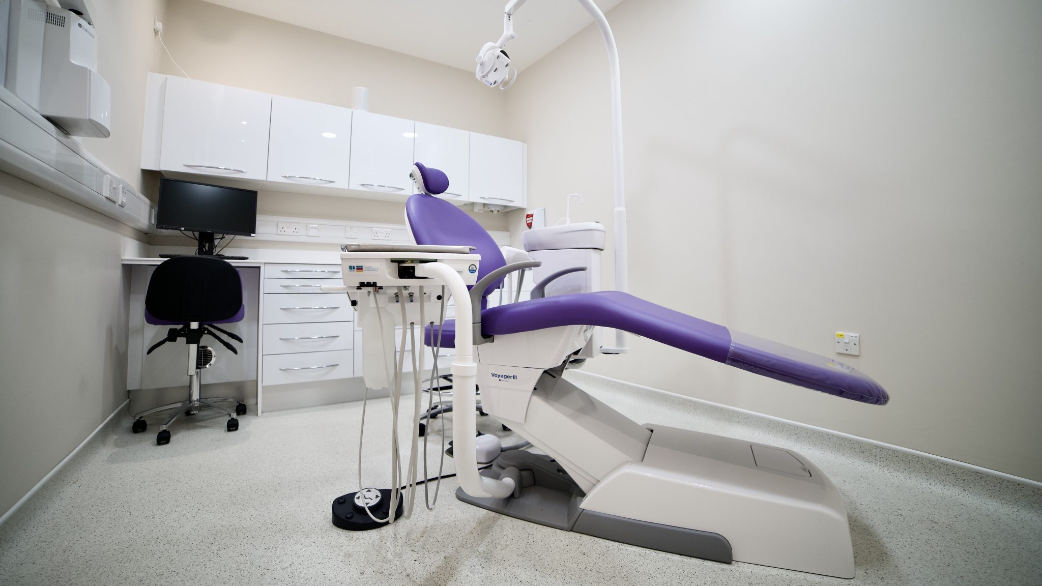 Treatment Videos Surrey - Cosmetic Dental Practice - Sync Dental